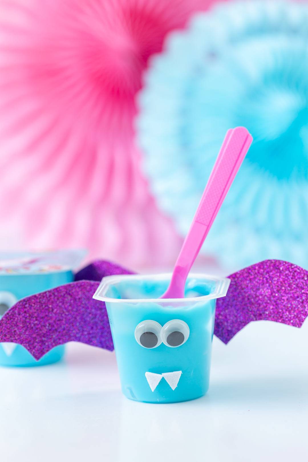 Halloween Pudding Cups {FREE BAT TEMPLATE!} - A Country Girl's Life