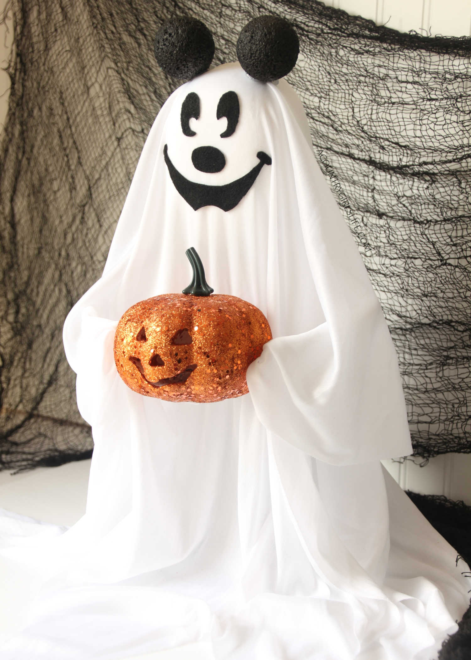 Dollar Tree Ghost DIY {Mickey Mouse} +FREE STENCIL! - A Country Girl's Life