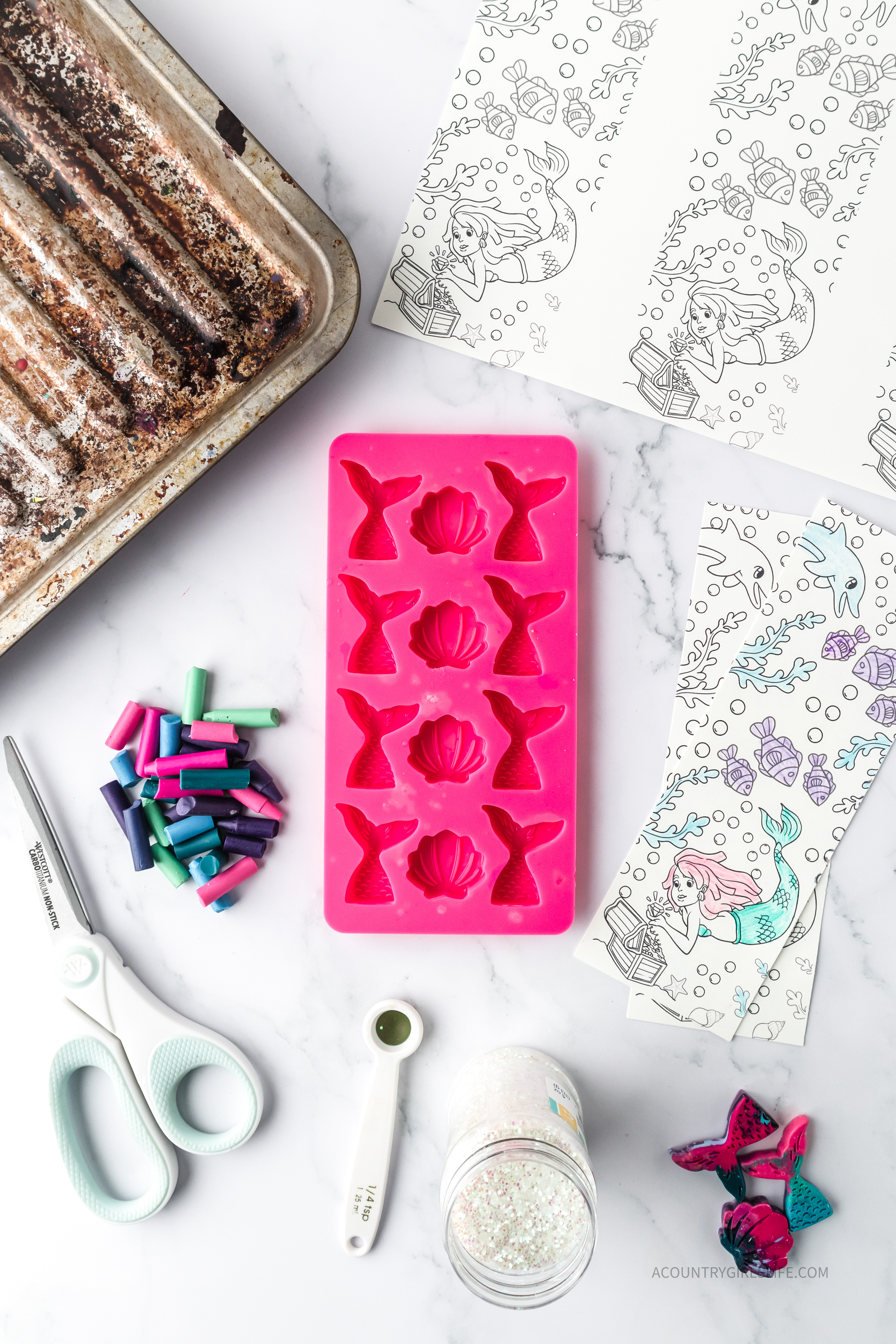 How to Melt Crayons into CUTE SHAPES! {3 Ways} - A Country Girl's Life