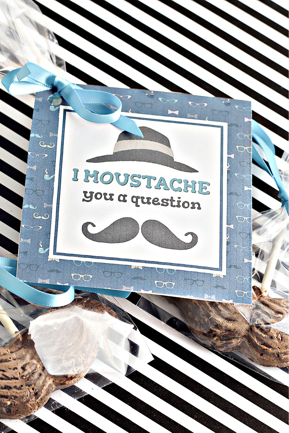 DIY Father's Day Gifts: Chocolate Mustache Pops +FREE Printable Card ...