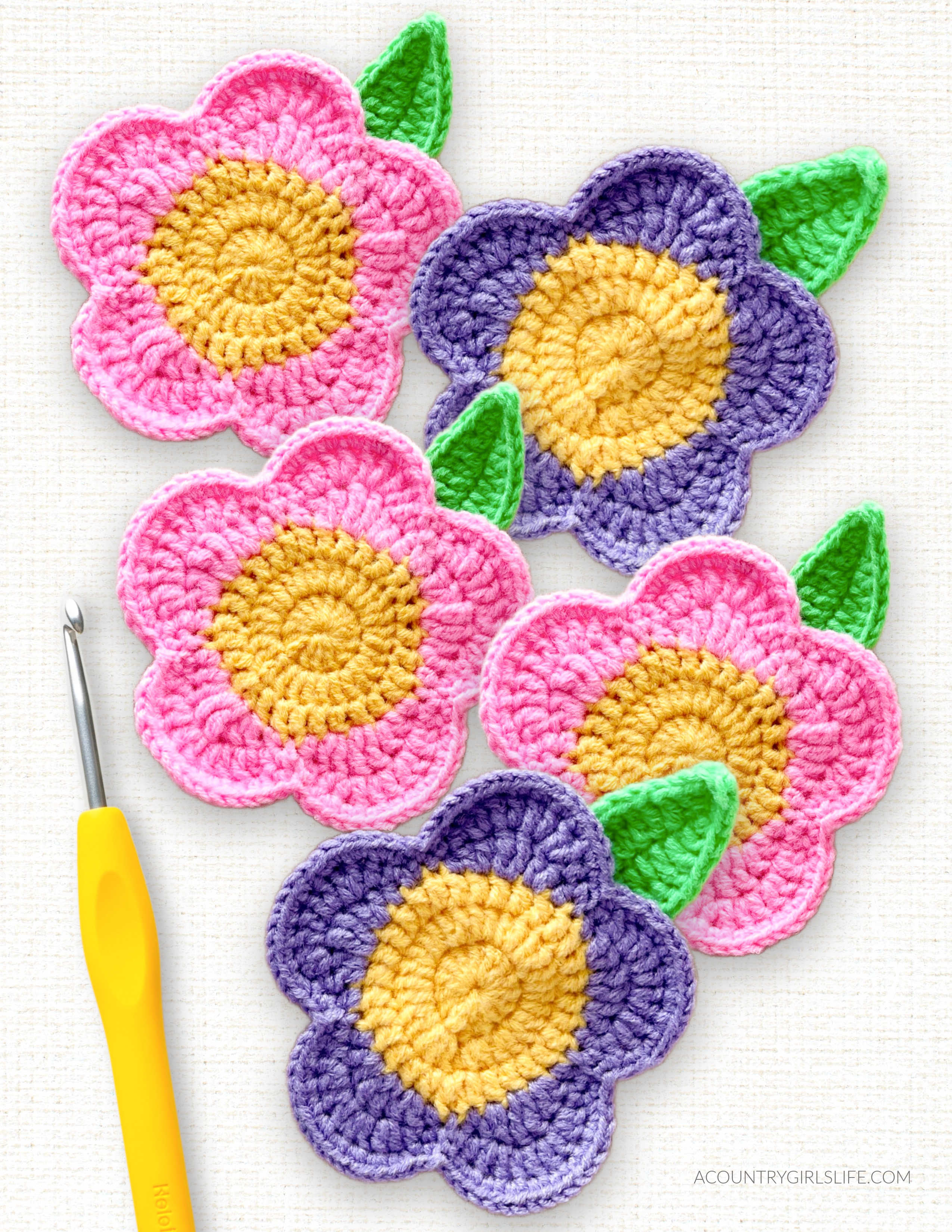 FREE Flower Crochet Pattern - A Country Girl's Life